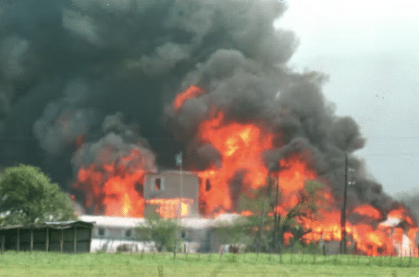 30 Years Later, Waco Siege Still Resonates – Especially Among Anti ...