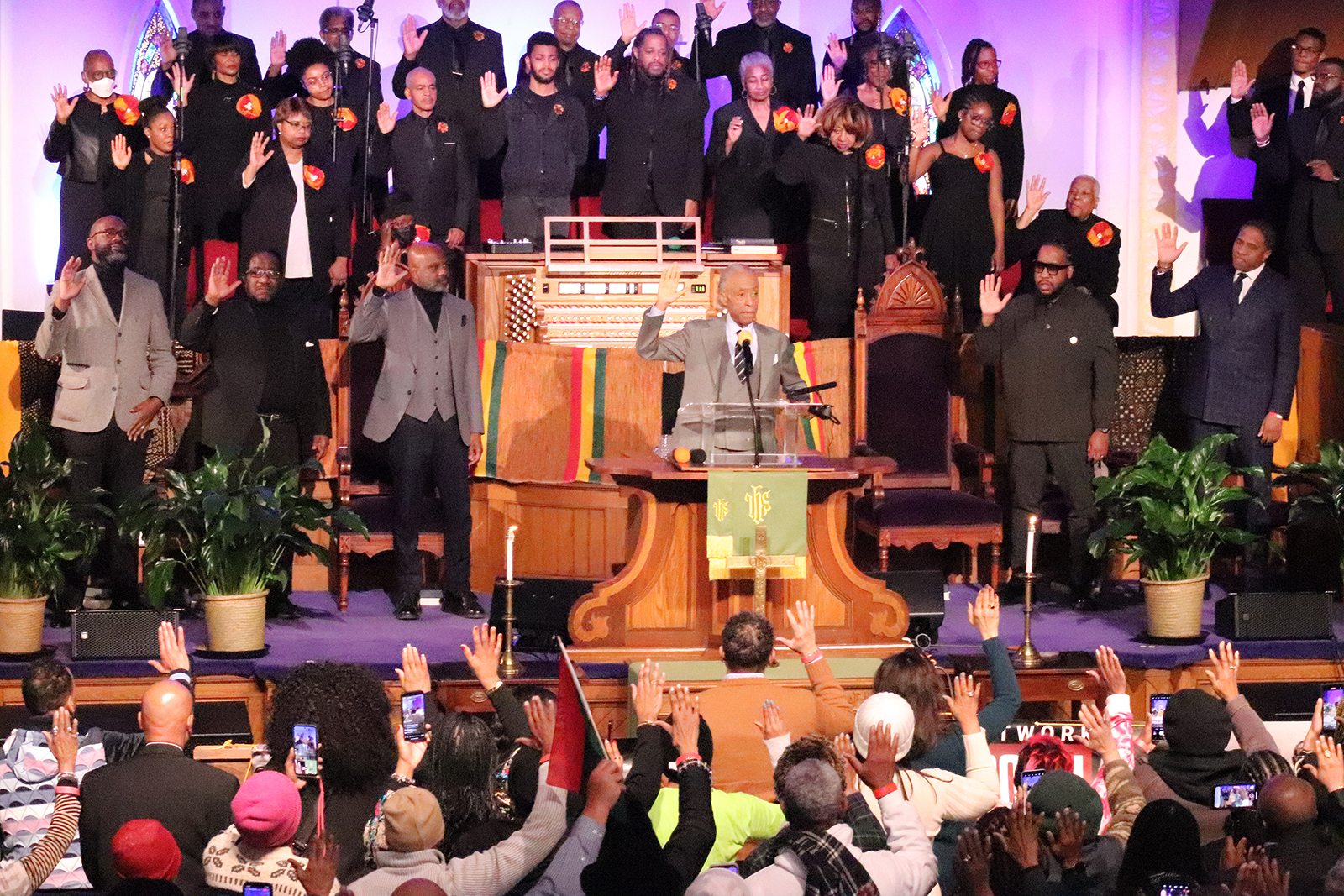 At King Day Rally, Sharpton Leads Oath To Support DEI As Trump Opposes ...