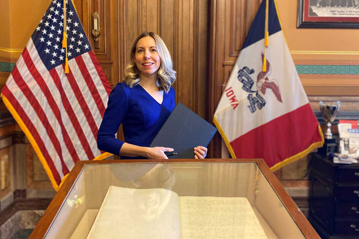 White Christian Clergy Running for Congress As Democrats Face Skeptics ...